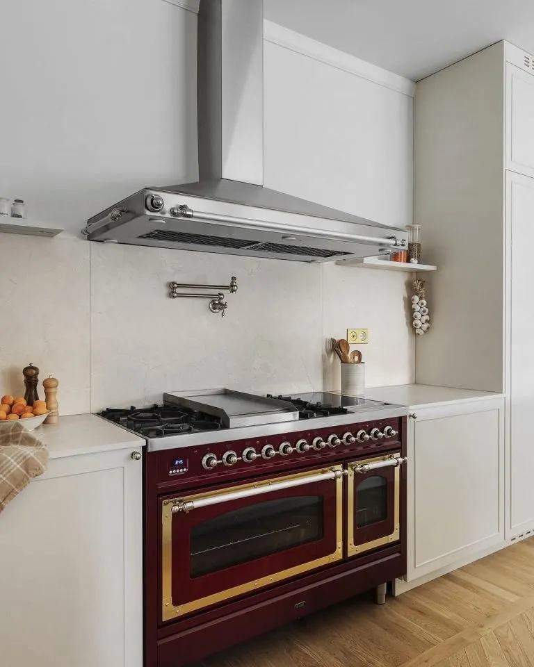 Induction and Gas Hob Combined: 7 Reasons Why It's Perfect