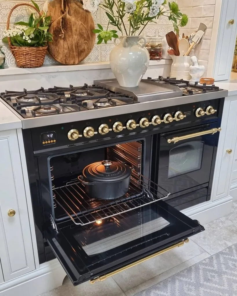 Range cookers and how to choose the best range cooker for you - a ...