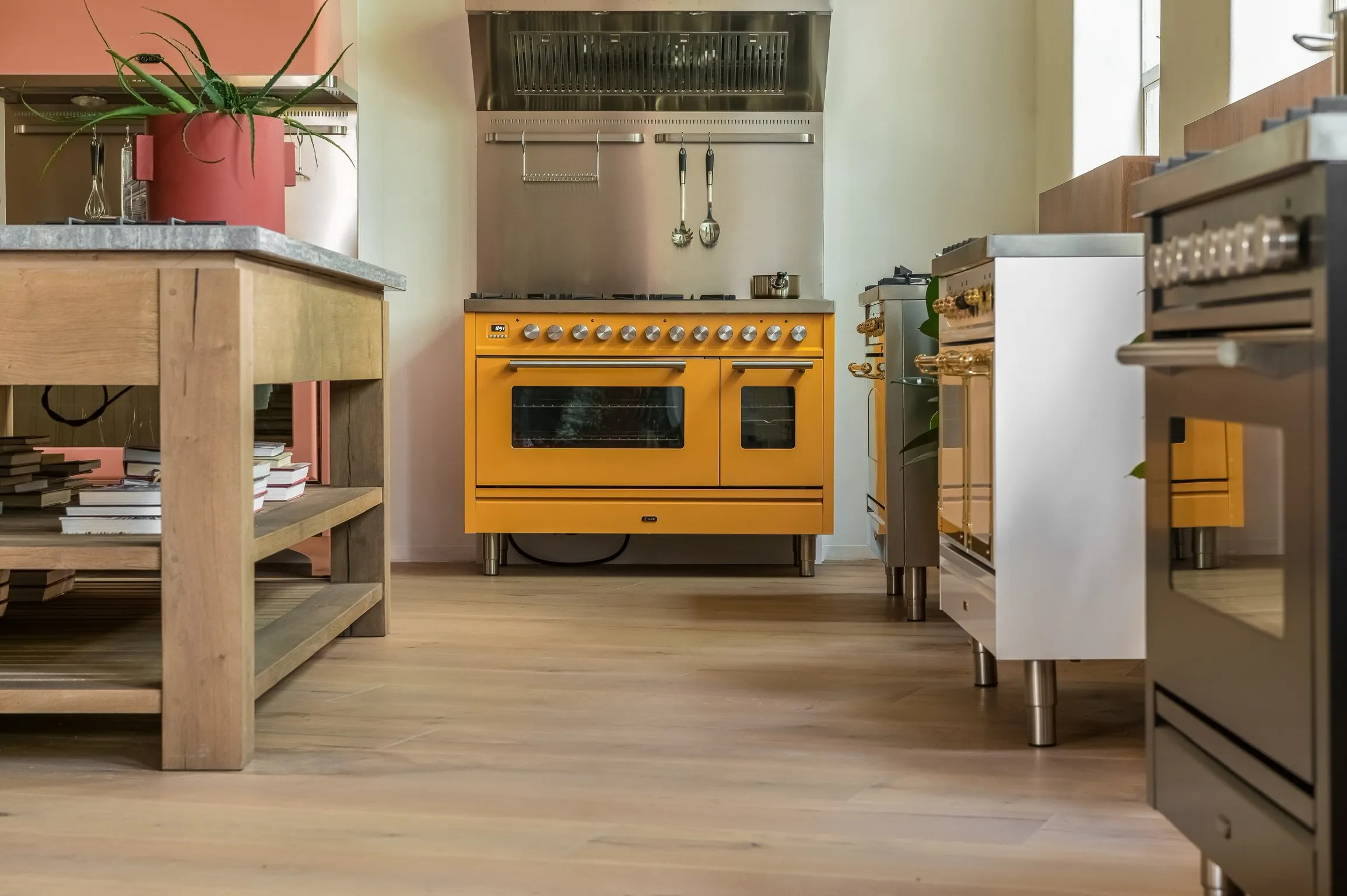 4 colourful range cookers to make your kitchen pop! - ILVE